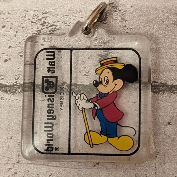 Disney | Other | Vintage Walt Disney World Mickey Mouse Keychain | Poshmark